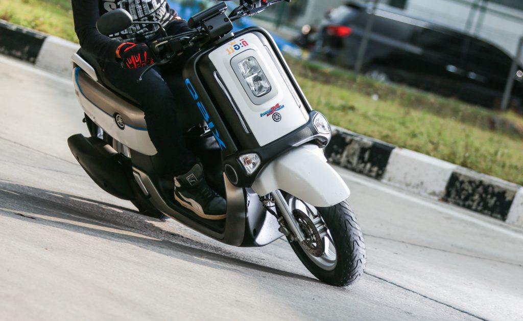 ANGEL SCOOTER เทพคุ้มครองของคนเดินทาง | PirelliMoto | ยางบิ๊กไบค์ ...