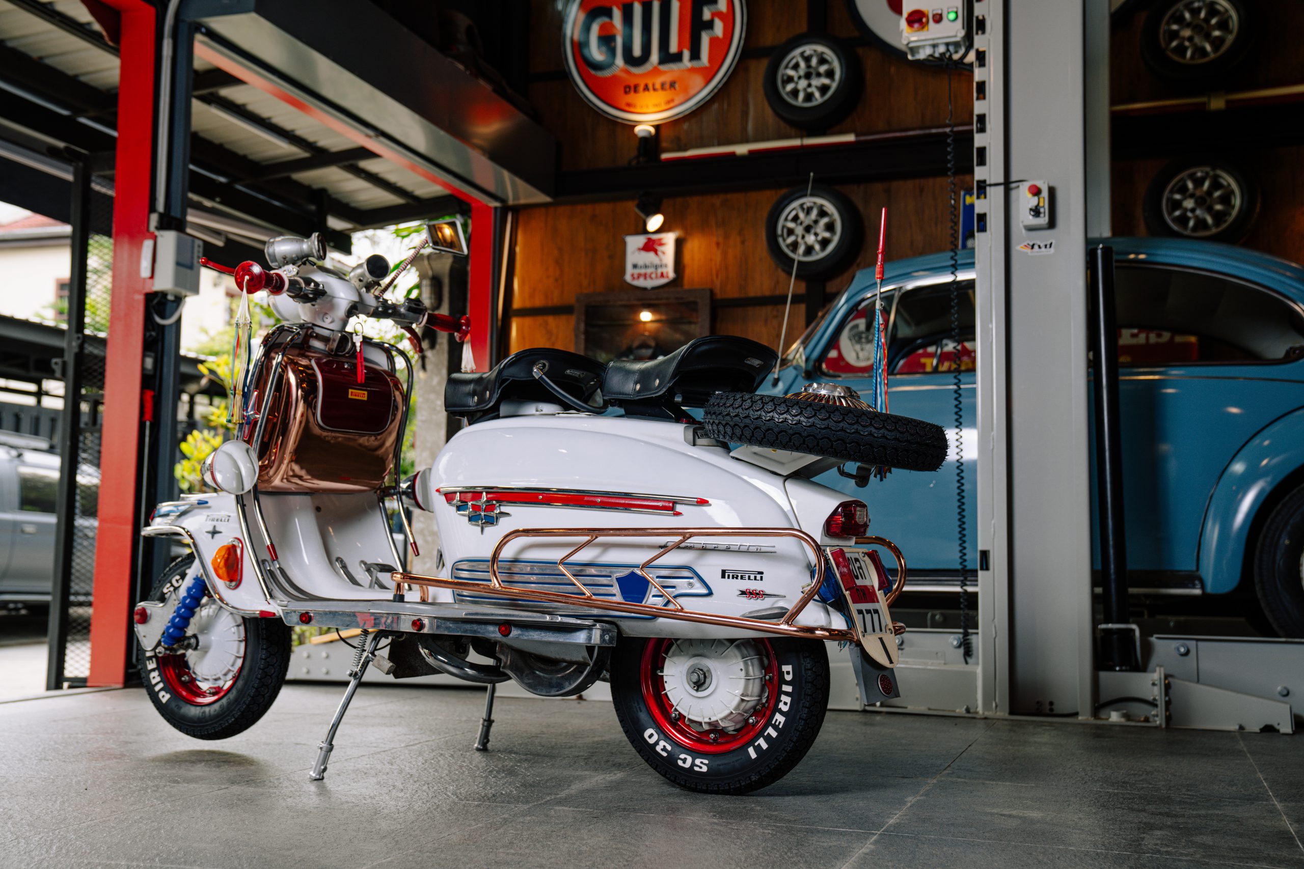 SC 30™ | PirelliMoto